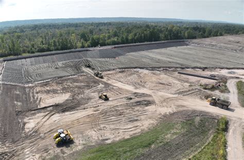 Modern Landfill Baseliner System Section 4 — Area 3a1 Mark Cerrone