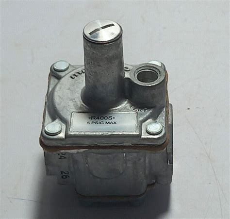 Maxitrol R400s Gas Regulator 5 Psig Max 17127 8 Gas Regulator S N