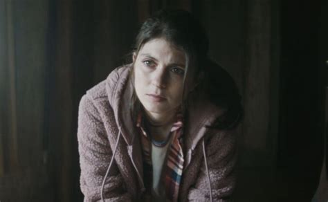 Emily Baders Best Movies And Tv Shows How To Stream Them Spoiler Us