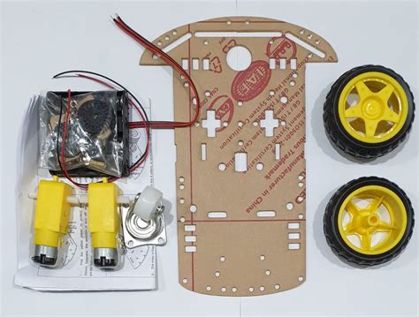 Robotic Smart Car Chassis Kit With 2wd 3 Wheel And Two Gear Motors And Battery Kit With