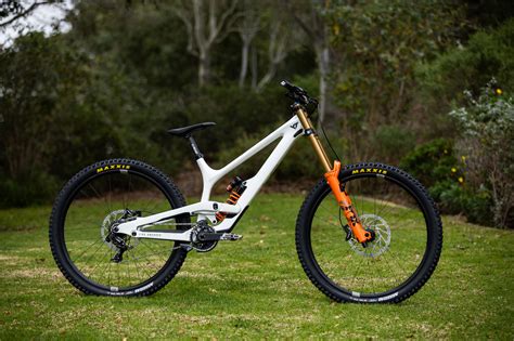 First Ride Yt Tues Mk4 Downhill Bike Pinkbike