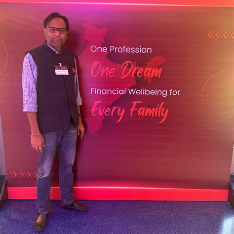 Vibhu Agarwal On Linkedin Wealthladder Investing Emotionscontrol Wealtmanagement