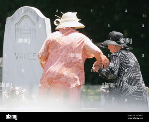 Pam Paugh Left Sister Of Patsy Ramsey Assists Another Attendee