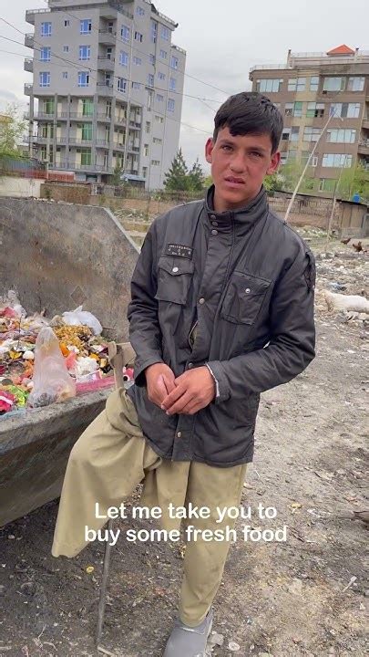 His Name Is Zabiullah He Eating Food From Trash He Lose His Leg By A
