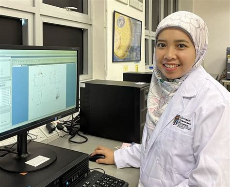 Woman Scientist Uses Bodily Fluids To Detect Cancer Biomarkers Wins Prestigious Award The Star