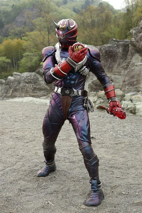 仮面ライダー図鑑【dgp開幕！】 On Twitter 仮面ライダー響鬼 登場作品 仮面ライダーディケイド 変身アイテム 変身音叉・音角