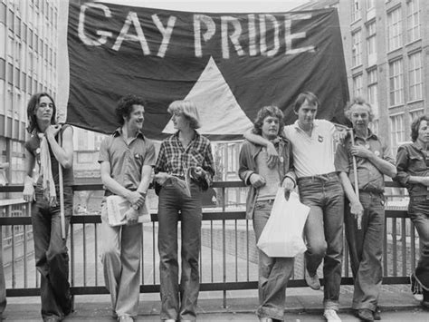 Vintage Photos Of The Lgbtq Community Business Insider