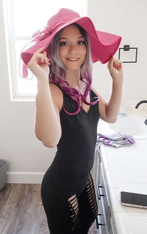 Porn Model Mira Monroe