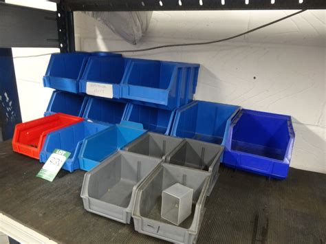 Large Selection Of Various Size Lin Bins 1st Machinery