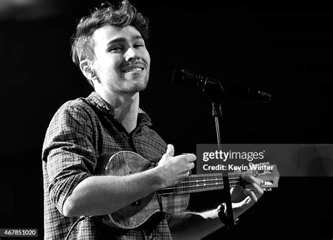 10221 Kevin Max Photos And High Res Pictures Getty Images