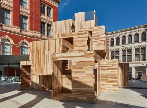 Waugh Thistleton Installs Modular Three Storey Maze At Vanda