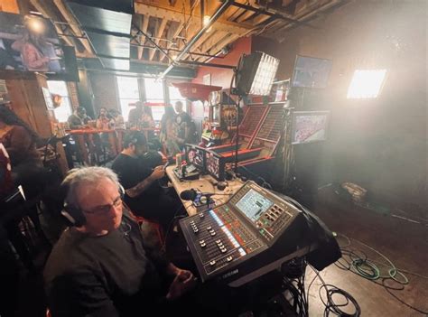 Assignment Desk On Linkedin Makecooltvtogether