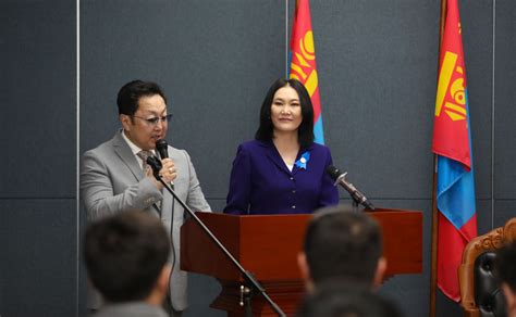 УЛААН Байгаль орчин уур амьсгалын өөрчлөлтийн яам Facebook