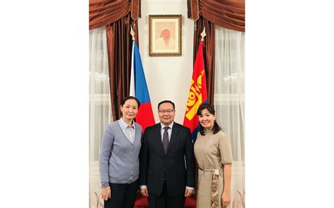 МОНГОЛ УЛСААС БҮГД НАЙРАМДАХ ЧЕХ УЛСАД СУУГАА ЭЛЧИН САЙДЫН ЯАМ