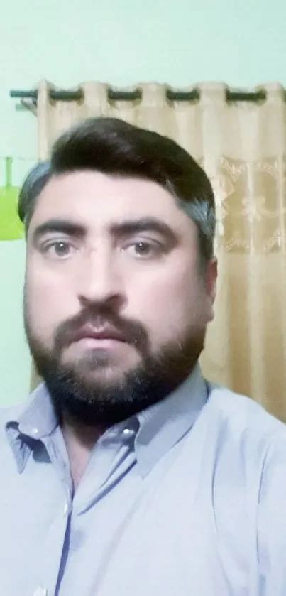 Floral Accent Portrait Wallpaper Free Download