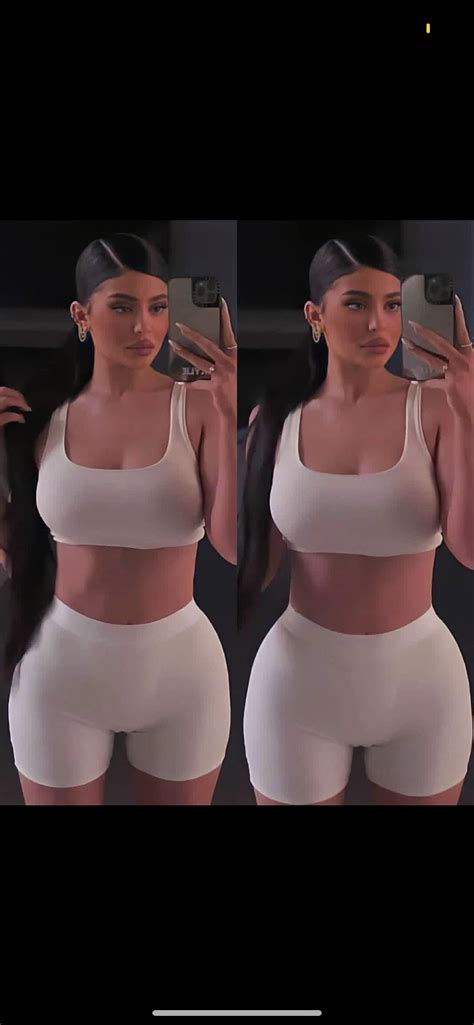 Kylie Always Makes My Cock Jump Scrolller