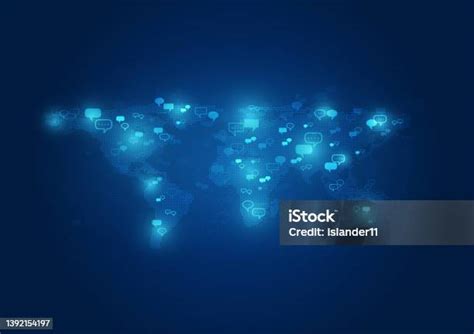 채팅 아이콘 점선으로 된 세계지도 배경 위에 글로벌 전세계 통신 개념 소셜 네트워킹 및 문자 메시지 모바일 스마트 폰과의 온라인 통신 벡터 일러스트 레이 션 Eps10