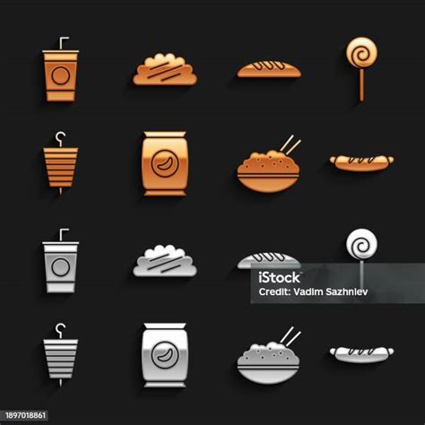 세트 가방 또는 패킷 감자 칩 롤리팝 핫도그 샌드위치 젓가락과 함께 그릇에 밥 구운 시시 케밥 빵 덩어리 종이 유리 빨대 및 타코 토르티야 아이콘 벡터 감자 요리에 대한