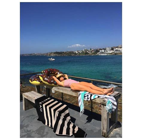 Jessica Mcnamee Nude In Sex Scenes And Topless Pics Scandal Planet