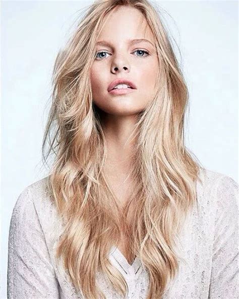 12 Inspirasi Rambut Segi Layer Oval 3 Tingkat Dailysia