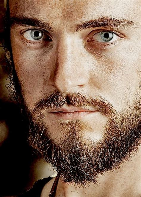 Athelstan George Blagden On Vikings Vikings Vikings Ragnar