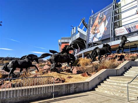 Denver Broncos Stadium Tour Great Fun For Anyone No Home Just Roam