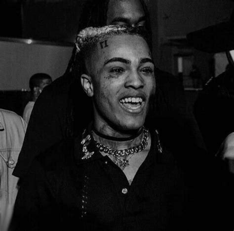 Jahseh Dwayne Onfroy Shot Dead In Mystery Drive By Shooting