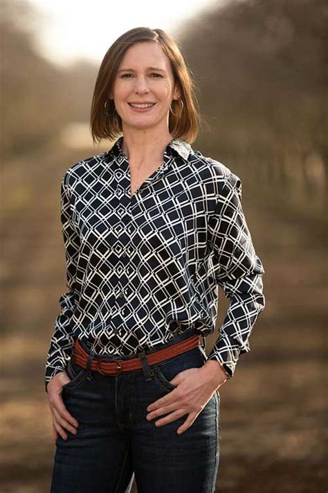 Contact Sarah Hacker For District Attorney