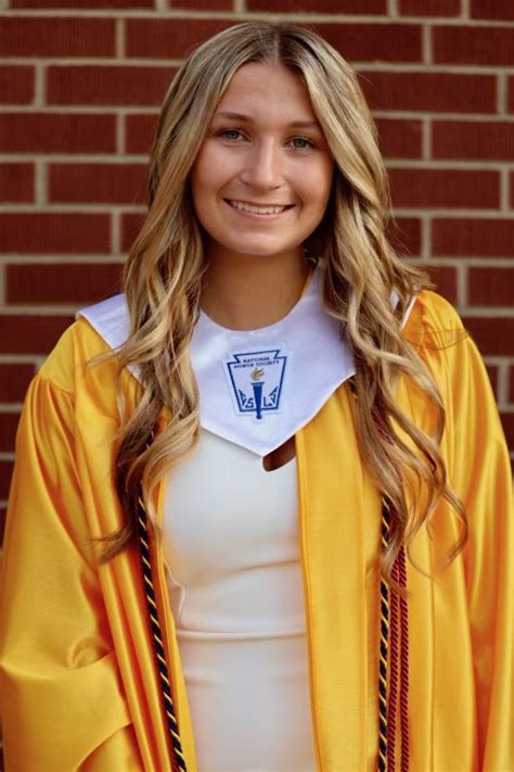 It All Adds Up Smith Finds Joy In Math Soccer And Lending A Hand