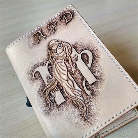 Именная обложка на паспорт кожаная обложка для паспорта с монограммой в интернет магазине