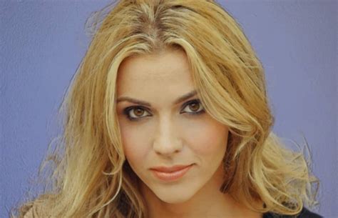 Hudson Leick Height Weight Measurements Bra Size Shoe Size