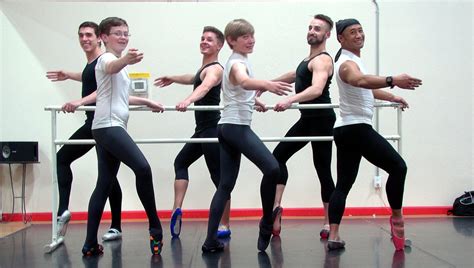 Men En Pointe — Whats The Point