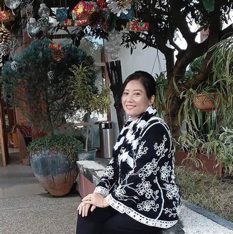 Myanmar Plus Size Fashion အသစ်ထွက်ရှိတဲ့ Cotton ဂါဝန်လေးတွေ မှာလို့ရပါပြီရှင် 12500 Ks အနည