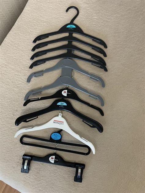 Вешалки плечики детские — цена 120 грн в каталоге Вешалки Купить товары для дома и быта по