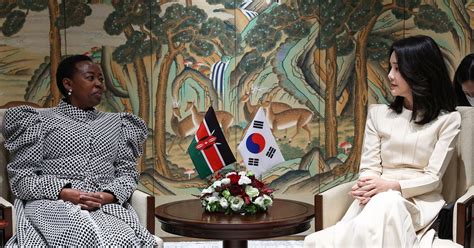 김건희 여사 케냐 대통령 부인과 환담… ‘새마을운동 소개 조선비즈