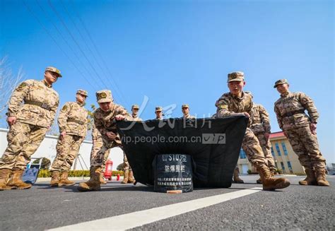 上海松江：武警后勤专业训练 提升战场保障能力 人民图片网