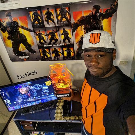 Feel Like Returning To This Game After Seeing This My Old Pic On My Pc