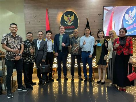 Avolution Abacus Teams Visit Peppy G