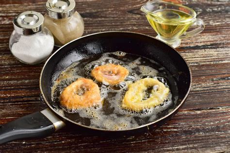 Кольца кальмара к пиву - пошаговый рецепт с фото на Повар.ру