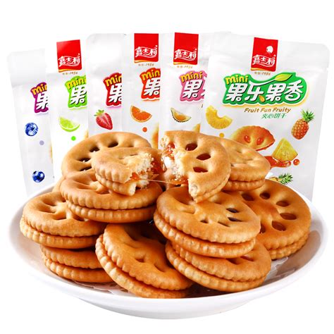 嘉士利果乐果香夹心85g3包果酱饼干办公休闲饱腹早餐儿童小点心虎窝淘