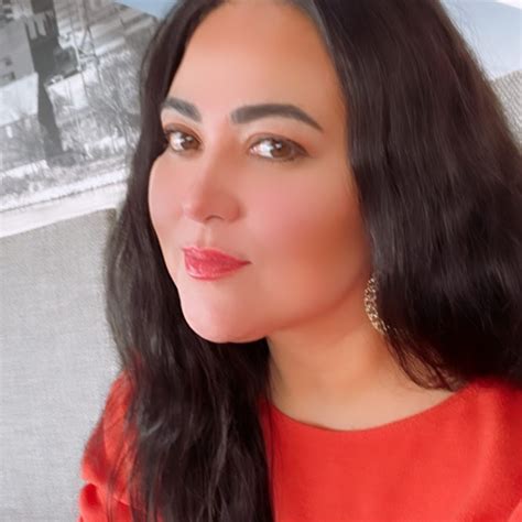 Silvia Loves Youtube