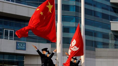 2021年香港回顾：那些年让港人耳熟能詳的人、物、事 Bbc News 中文