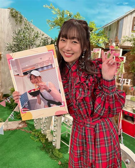 須田亜香里さんのインスタグラム写真 須田亜香里instagram 「アイドルみたいだ🫰 ️笑 スイッチとドデスカの衣装はske48時代