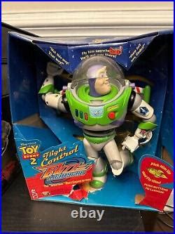 Vintage 1999 Mattel Toy Story 2 Flight Control Buzz Lightyear Figure