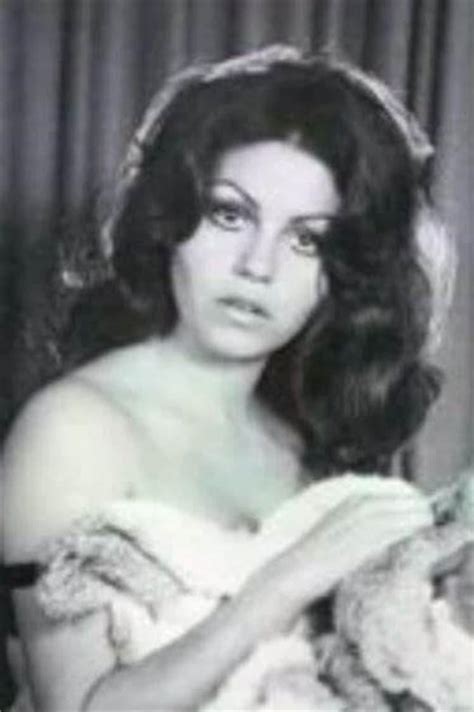 Rebeca Silva About Entertainment Ie