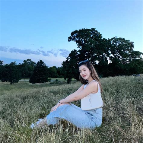 Gallery Chloe Wong Xin Vsco