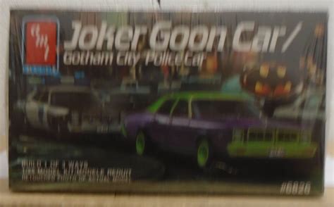 Batman 1989 Movie 125 Scale Joker Goon Car And Gotham City Police Car
