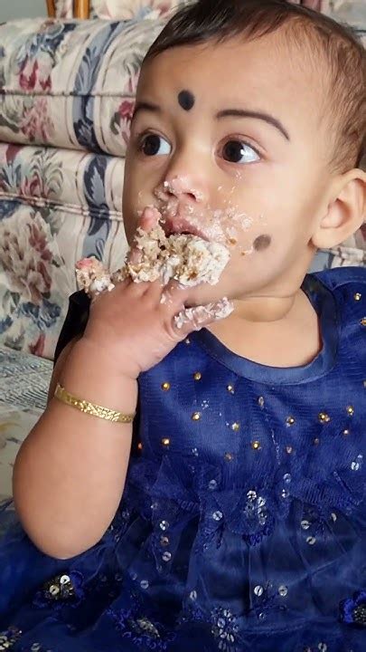 Hanvi Srees Cake Smash Pre Birthday Celebrations Cakesmash