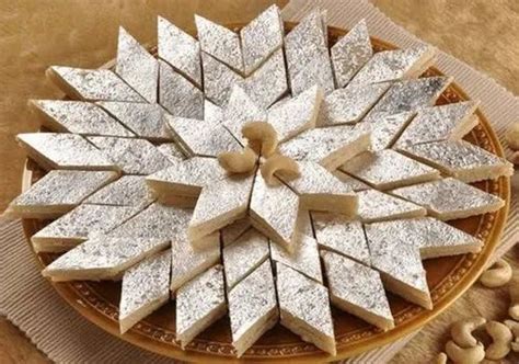 Dry Fruit Sweets Kaju Katli Sweets At ₹ 399kg In Beawar Id