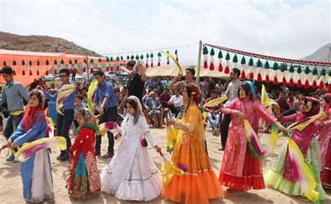 Ethnic Groups In Iran Narcis Hostel Isfahan Travel Communicate